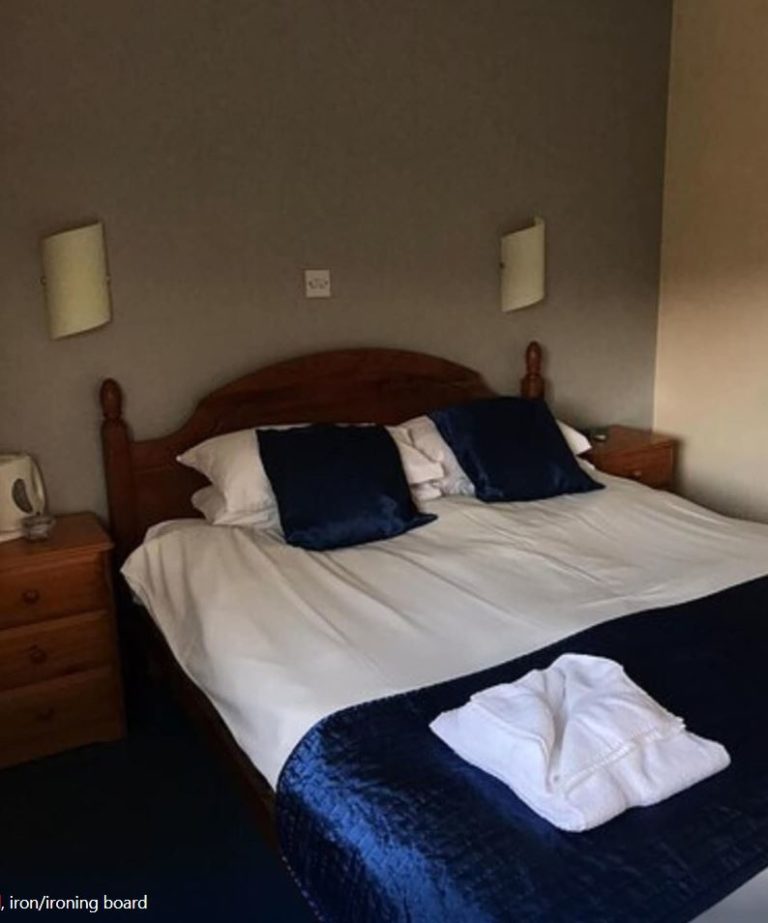 Strathcarron Hotel - A hotel and restaurant in the Highlands of Scotland